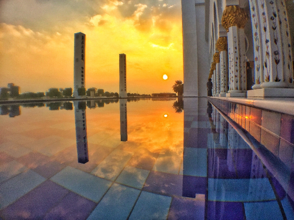 12 Facts about Sheikh Zayed Grand Mosque